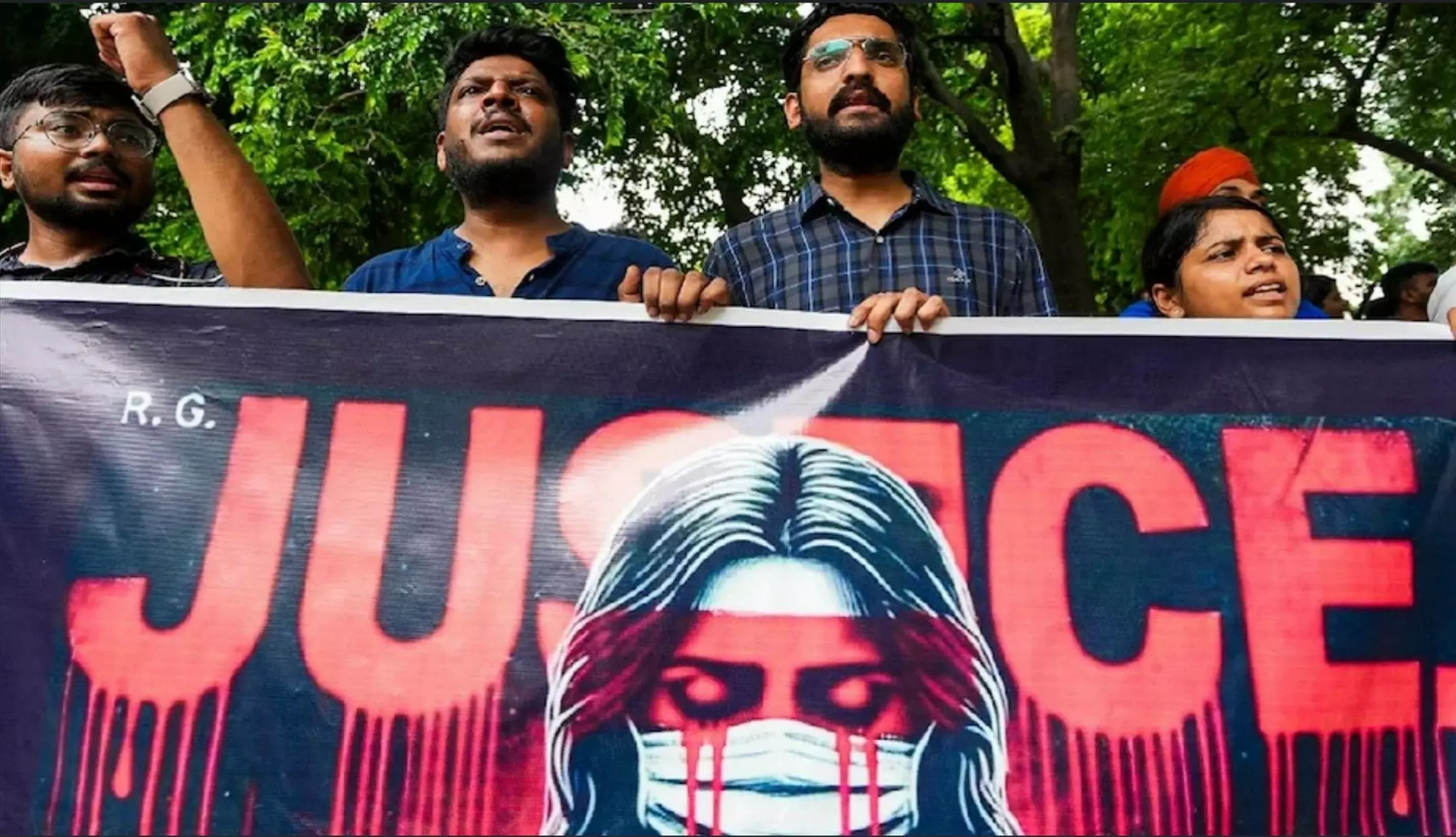 Kolkata Rape-Murder Case: सामूहिक बलात्कार के आरोपों पर सीबीआई का बड़ा ...